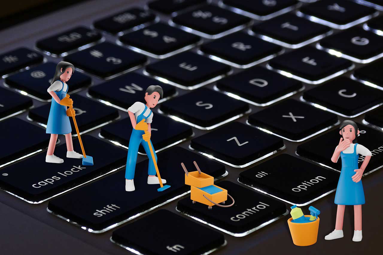 How To Clean Your Laptop: 4 Easy Step | Techindulge